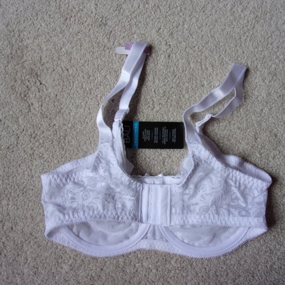 Bali | Intimates & Sleepwear | Bali Lace N Smooth Stretch Lace ...